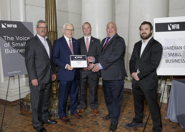 Senator Gene Yaw Honored as Champion of Small Business - Senator Yaw